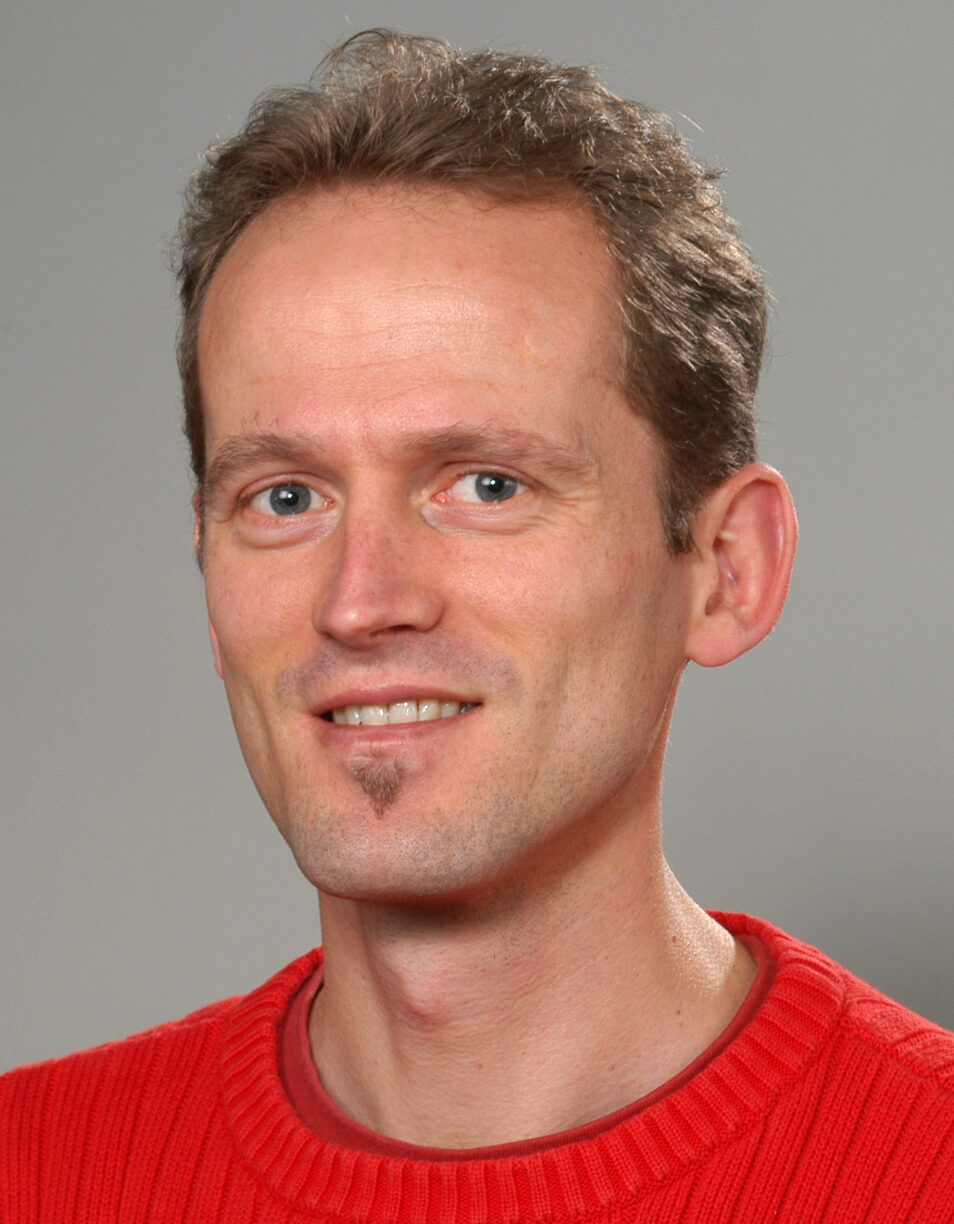 Dr. Renze Heidstra – Centre for Living Technologies